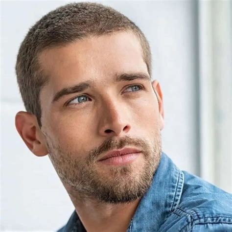 Buzz Cut Uomo 2026 Guida Completa Varianti E A Chi Sta Bene