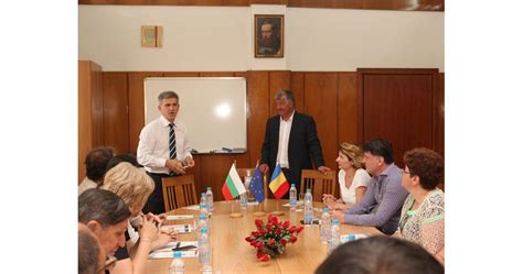 Стопанска академия подновява сътрудничеството си с румънския университет „Валахия”