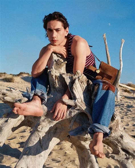 Enzo Vogrincic S Feet