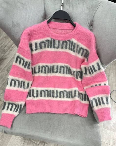 Купить свитер женский Miu Miu Lux 58026 цена в интернет магазине в Москве