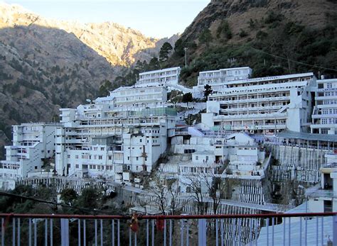 Vaishno Devi Bhawan At Night