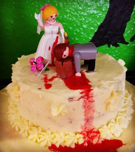 Divorce Cakes That Celebrate The End Of A Bad Marriage YourTango