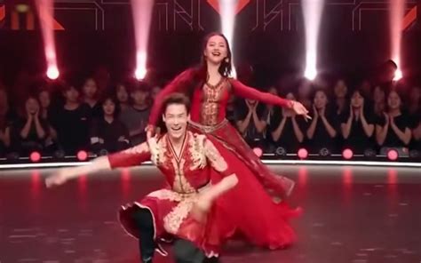 古丽米娜老师的民族民间舞 哈萨克族舞蹈黑走马舞蹈片段展示 bili 13176746225 新疆舞 哔哩哔哩视频