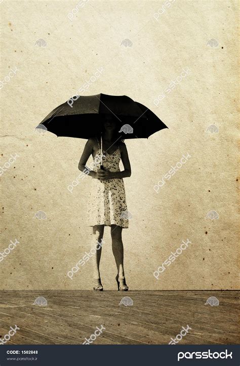 دختر با چتر عکس در سبک تصویر قدیمی 1502848