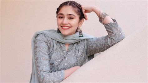 Dur E Fishan Age Husband Brother Dramas Instagram And More