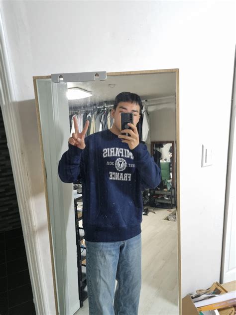 아미 노틱블루 맨투맨 패션게시판 어미새