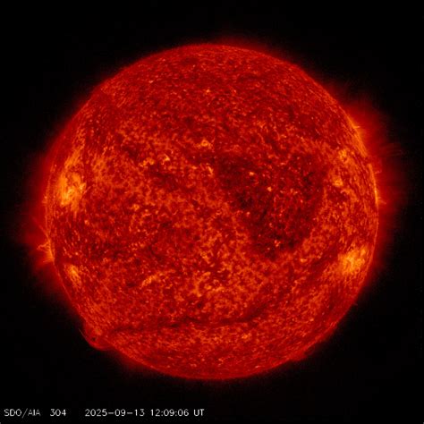 Слънце и Земя Данни в реално време Новини за Земята Слънчевата система и човека