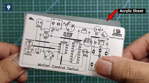 motion sensor light switch using cd4017 and ir sensor with circuit