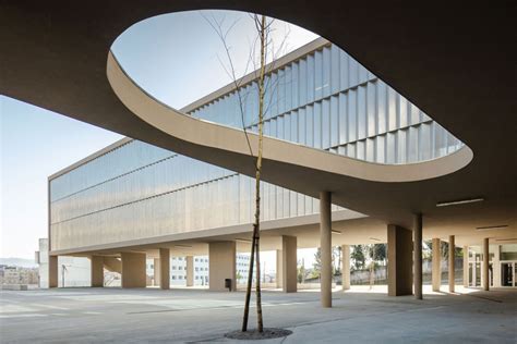 Modern Structural Column Design