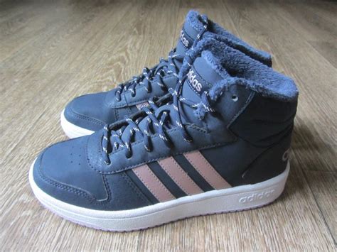 Кросівки — ціна 800 грн у каталозі Кросівки Купити жіночі речі за доступною ціною на Шафі