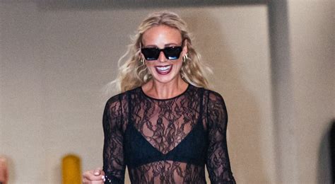 Sophie Cunningham Boldly Goes Braless Without Worrying About Wardrobe Malfunctions News