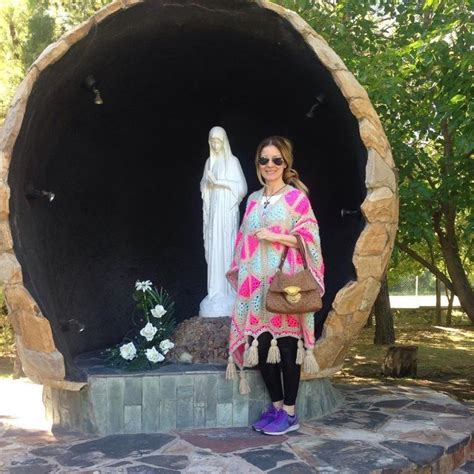 Refugiada En La Religión Y Cerca Del ámbito Política La Nueva Vida De