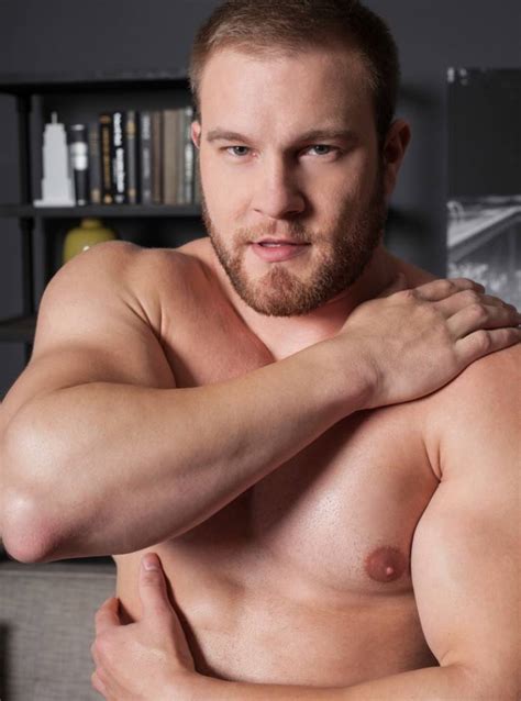 HOT DUDE PATRICK DUNNE Daily Squirt HOT DUDE PATRICK DUNNE Daily Squirt