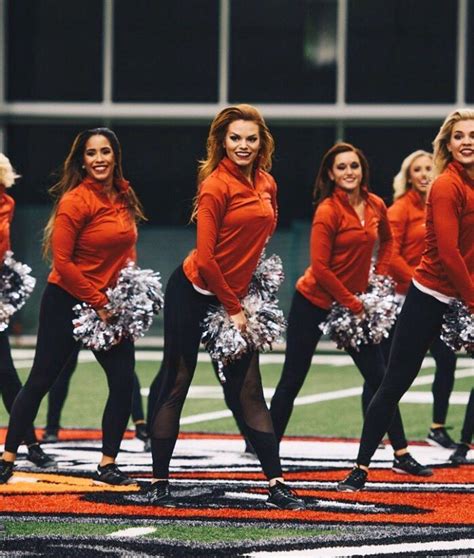 Cheerleaders Are Perfect Goon Fuel Scrolller