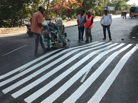 Speed Breaker Road Marking Services At ₹ 580square Meter In Kalyan Id 22542045273