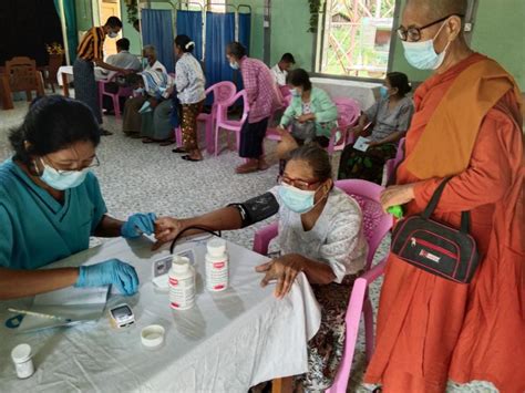 ပန်းတောင်းမြို့နယ်တွင် နိုင်ငံ့ဝန်ထမ်းအငြိမ်းစားများအား အခမဲ့ ကျန်းမာရေးစောင့်ရှောက်မှု လုပ်ငန