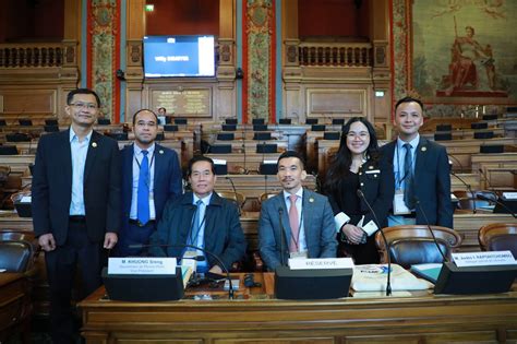 ទំព័រដើម អគ្គនាយកដ្ឋានវិទ្យុជាតិ