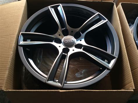 4 Cerchi In Lega Nuovi R18 Per Audi A3 A4 A6 Cod Flor
