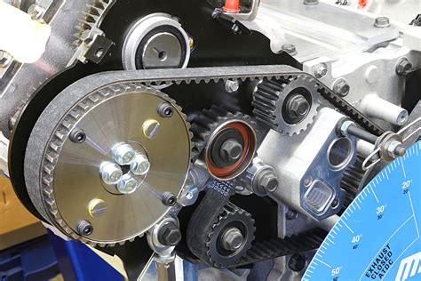 Go Inside Mercury Racing For A Look At Their 750hp Dohc Ls7