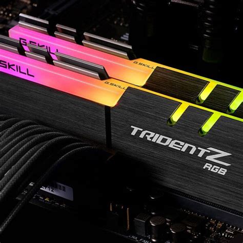 Модуль памяти G Skill Trident Z Rgb 32 Гб Черный купить по цене 5530 грн в Киеве и Украине