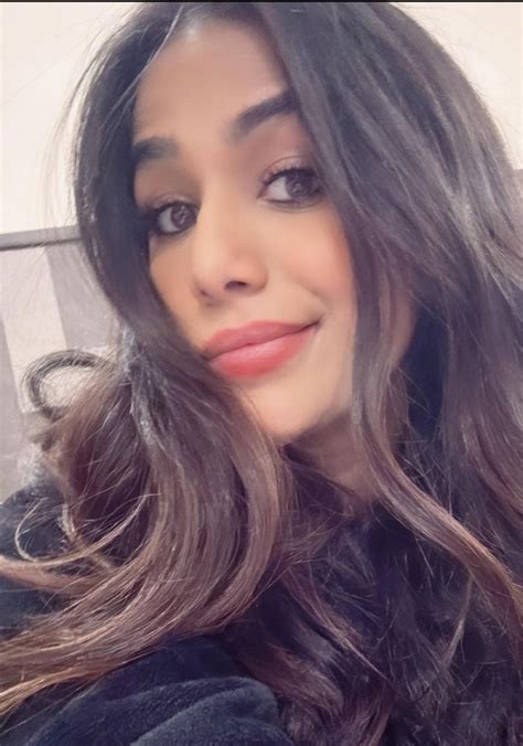 Poonam Pandey Death पूनम पांडे की हुई मौत ऑफिशिअल इंस्टाग्राम पर पोस्ट से फैंस सदमे में