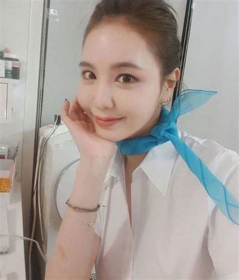 강예빈 스튜어디스 변신 탑승 부탁드립니다