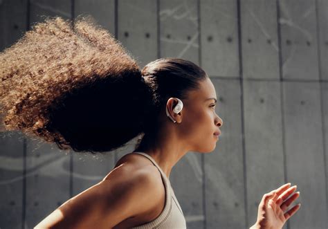 How Music Affects Your Workout And Why The Right Sound Makes The