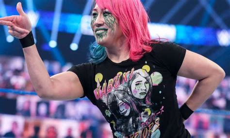 Asukas Facebook Feud Continues Wwe Superstars Account Suspended Again