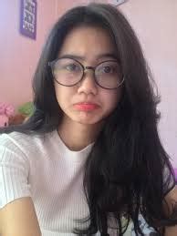 Cewek Berkacamata Yang Cantik Sange Maini Memek Bokep Online
