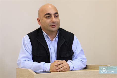 Հայաստանի Ֆիզիկական կուլտուրայի և սպորտի պետական ինստիտուտ Added A New Հայաստանի Ֆիզիկական