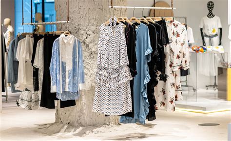 Clothing Store Pos Software Retail Fashion And Apparel Pos Lithos Pos