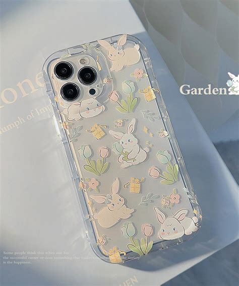 꽃을 든 토끼 아이폰 풀커버 케이스 에이블리