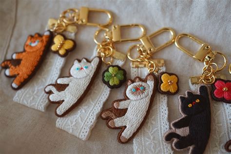 수놓는 발바닥 6월 5일 만나요☺️😽 수놓는발바닥 고양이자수 Embroideryart Instagram