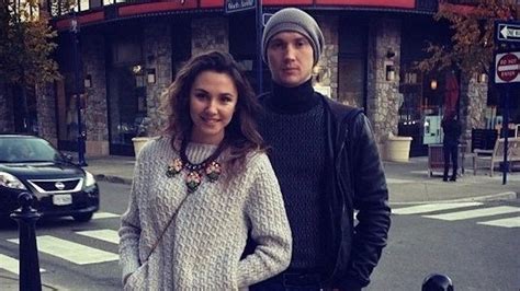Who Is Nhl Star Sergei Bobrovskys Wife Olga Dorokova