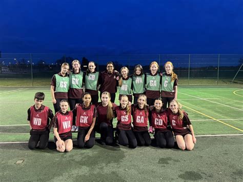 Year 8 And Year 9 Netball Sawston Village College