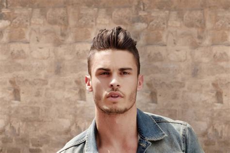 ۲۷ مدل مو اسپایکی کوتاه مردانه و پسرانه بسیار شیک ۱۴۰۲ ماگرتا