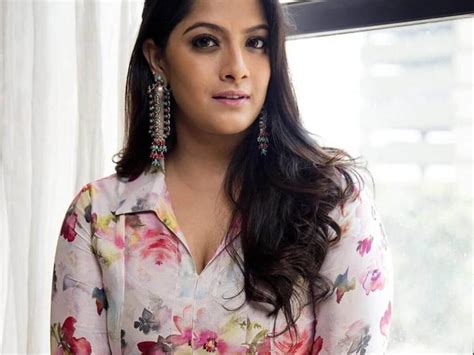 Varalaxmi Sarathkumar Wiki