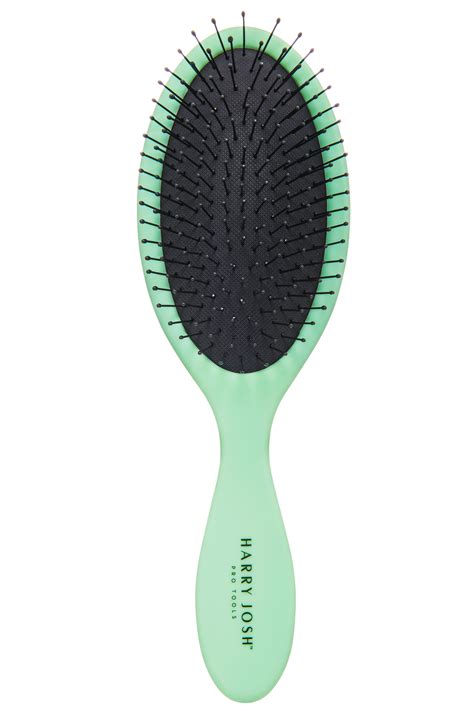 4 Must Have Hair Brushes Detangling Styling And Blow Dry Brushes