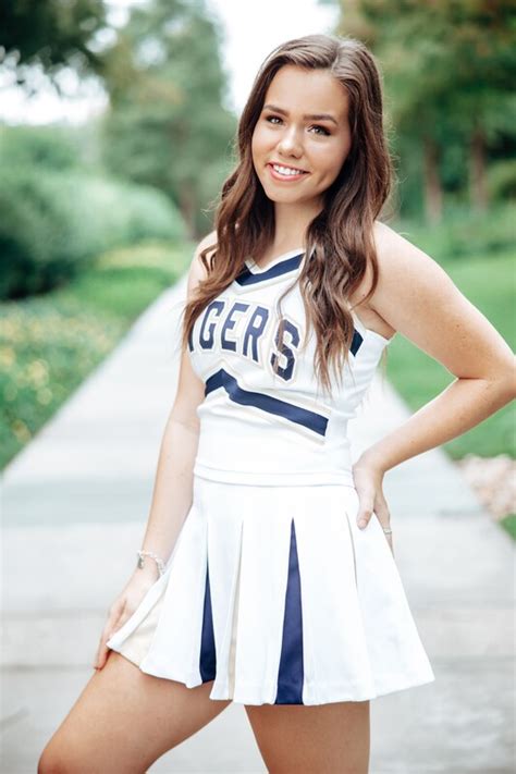 Texas Inspiring Teen Mackenzie Essner Inspiring Teens®