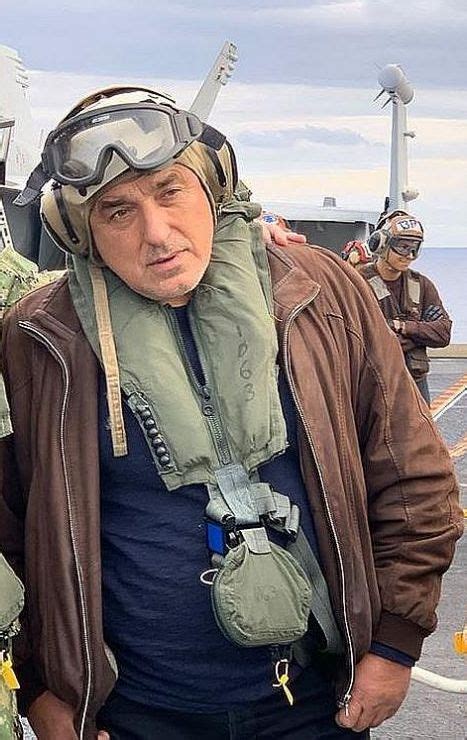 НАЙ ДОБРЕ ТАГАРЕВ ДА ГО ВКЛЮЧИ В ПАКЕТА ПОМОЩ ЗА УКРАЙНА ТА ДА СЕ ОТПУШИ ТАЯ ПУСТА