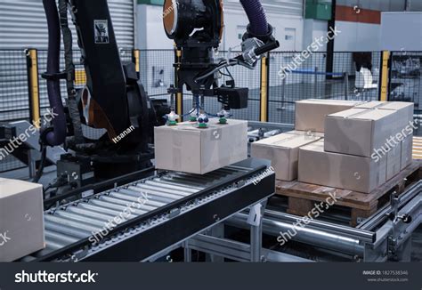 19972 Robot Logistics 이미지 스톡 사진 및 벡터 Shutterstock