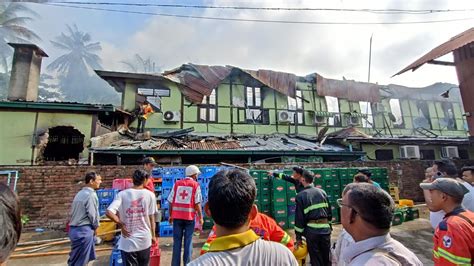 တောင်ငူမြို့နယ်ရှိ မိုးကောင်းကင်စားသောက်ဆိုင်တွင် လျှပ်စစ်ဝါယာလျှော့ဖြစ်ရာမှ မီးလောင်မှုဖြစ်ပွား