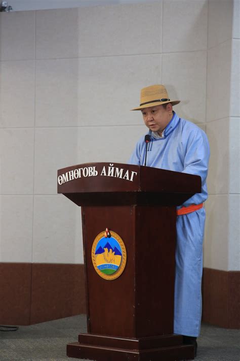 Өмнөговь Батмөнх даян хааны мэндэлсний түүхт 555 жилийн