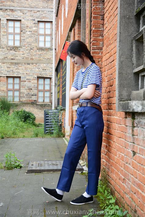 [初夏女神] No 227 安妮~【怀旧专场】还是续上次的怀旧专场的拍摄~ 爱丝社