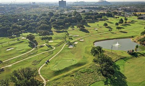 Once Thriving Rolling Hills Country Club Moves Aside For Mixed Use