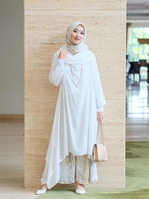 Intip Inspirasi Hijab Sehari Hari Dari Dian Pelangi Fashion And Beauty