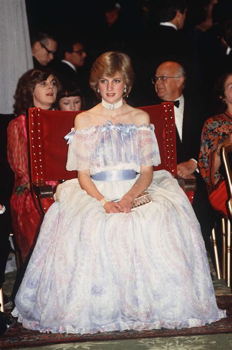 Princess Diana Iconic Fashion Photo Gallery Time