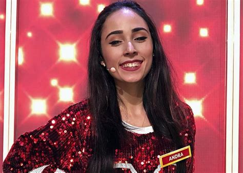 Andra Gogan Te Invită în Culisele Show Ului Cântă Acum Cu Mine „suntem