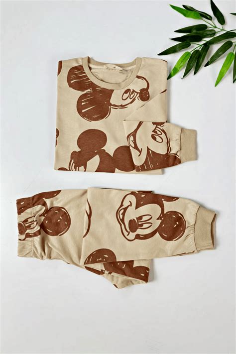 Bej Renk Mİckey Mouse Desen Pİjama Takimi