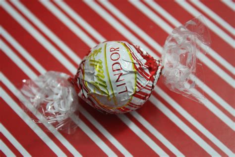 Безплатна снимка подарък храна червен Коледа десерт настояще заледяване бонбони